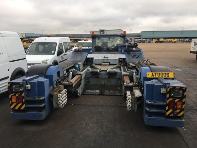 Goldhofer AST2 Aircraft Towbarless Tractor