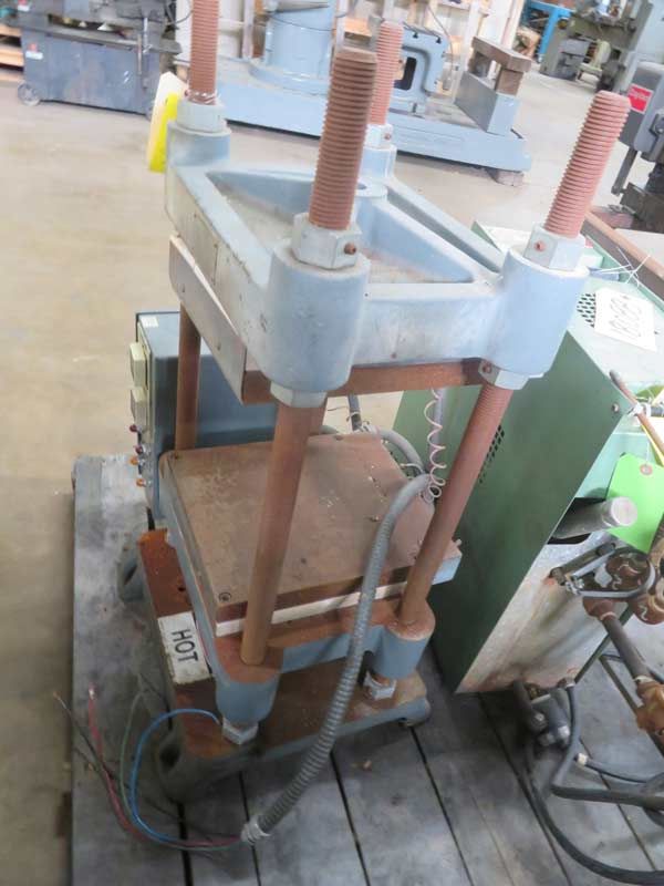 Carver Heated Hydraulic Press