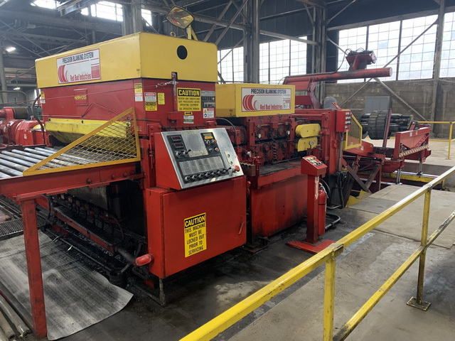 Herr Voss, Red Bud Cut-to-Length Line