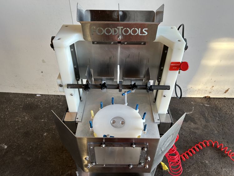 Food Tools CS4AAC Round cake slicer