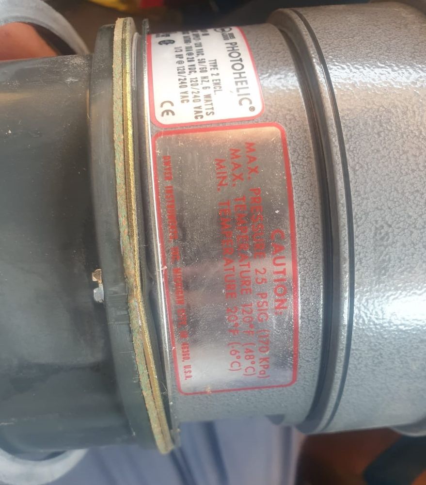 6 Dwyer A3000 || DWYER SERIES A3000 PHOTOHELIC PRESSURE SWITCH/GAGE in ...
