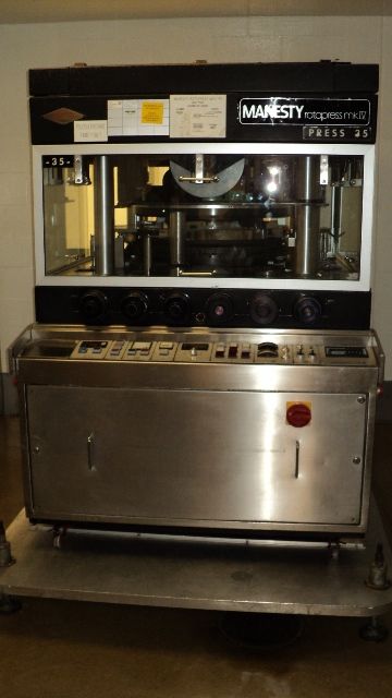 Manesty Mark IV Tablet Press