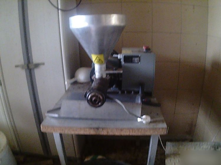 KERN KRAFT K K F universal Oil Press