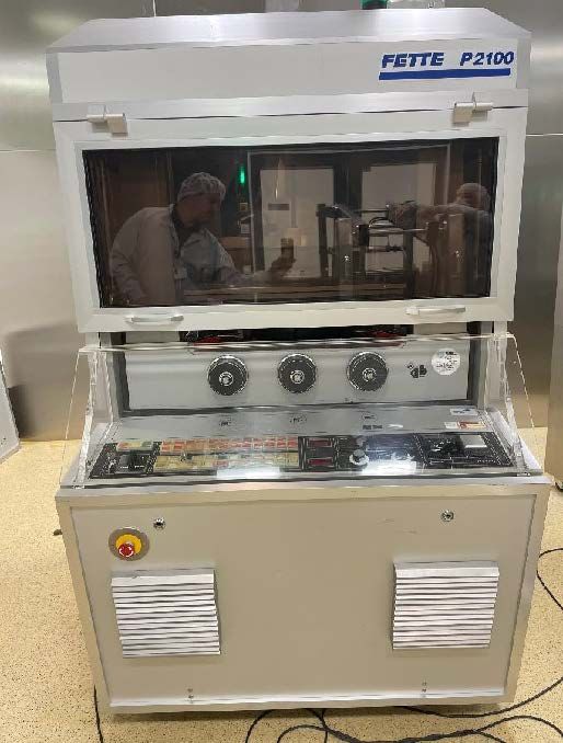 Fette P2100 Tablet press