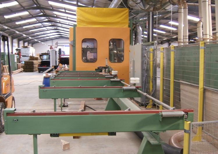 Wood frame machining center