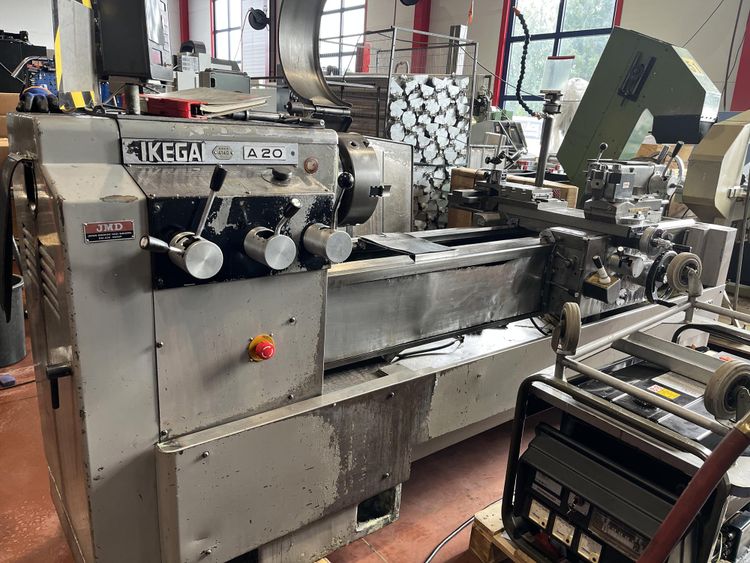 Ikegai Engine Lathe 1400 rpm A20 Ikegai Engine Lathe 1400 rpm A20