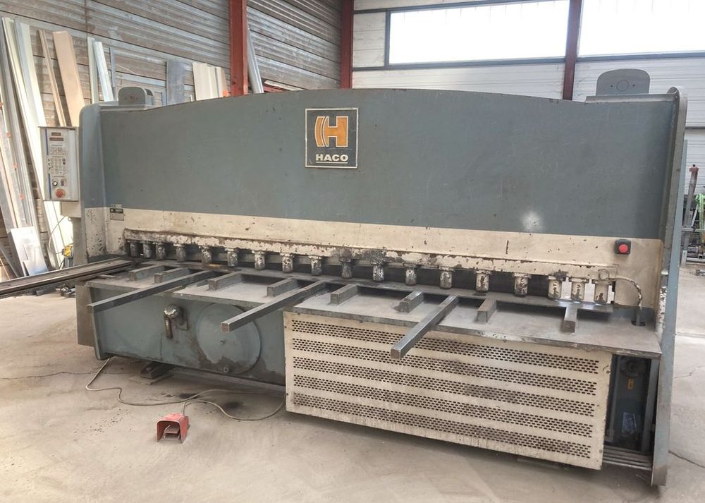 Haco Guillotine 3000x6