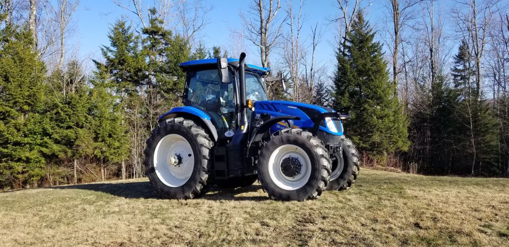 New Holland T6-165 Soucy