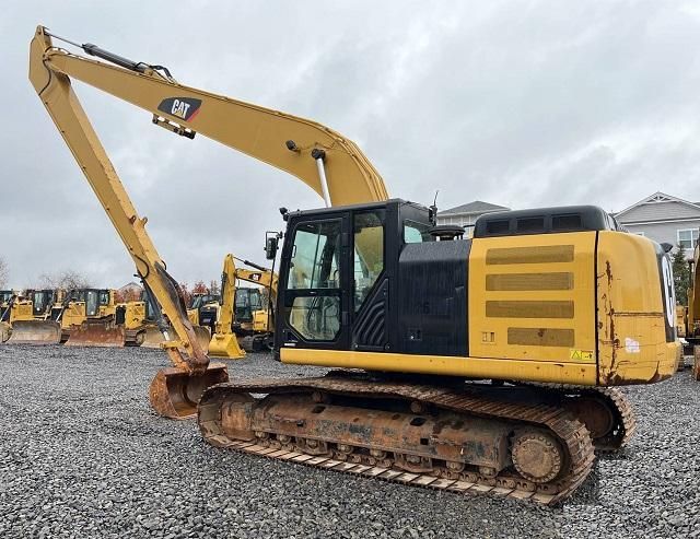 Caterpillar 326FL Long Reach Tracked Excavator Caterpillar 326FL Long Reach Tracked Excavator