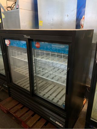 True GDM-41SL-48-HC-LD, Mini Double Glass Door Refrigerator