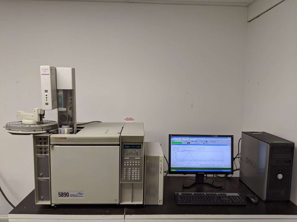 HP Series II Gas Chromatograph 5890