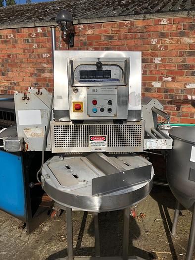Packaging Automation PA185 rotary tray sealer