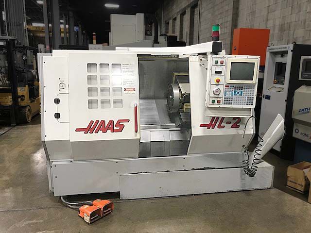 Haas Haas CNC Control 3750 RPM HL-2 CNC TURNING CENTER 2 Axis