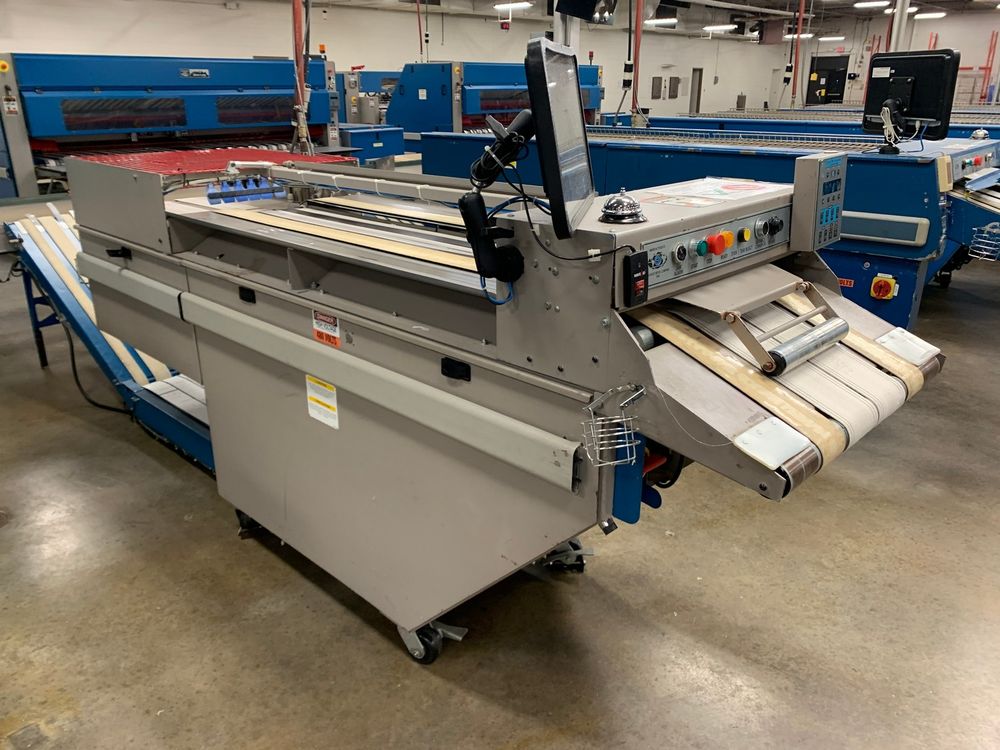 Chicago Towel Folder