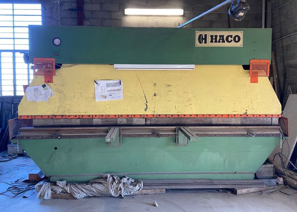 Haco PPH 40100 100 T press brake