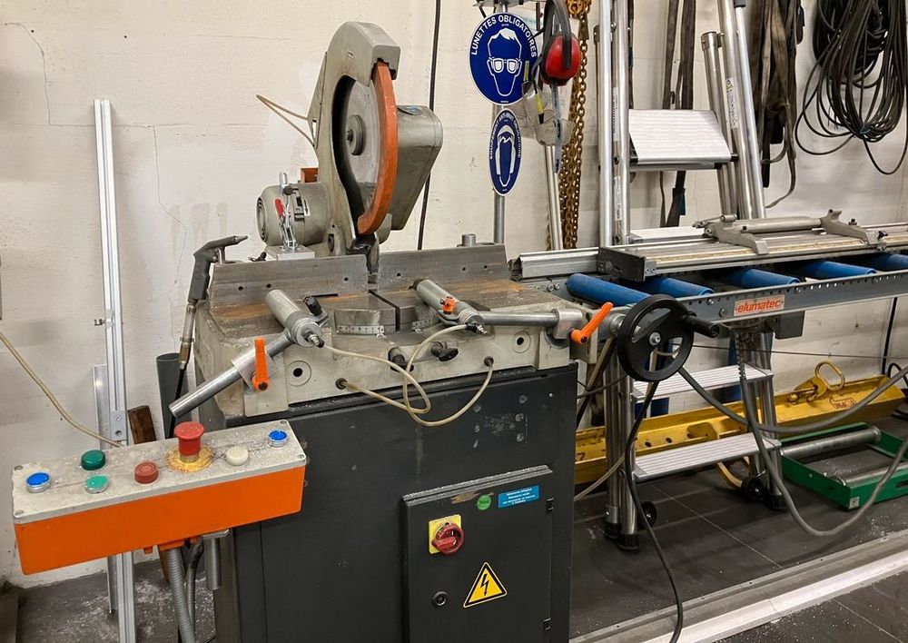 Elumatec ELUMATEC miter saw Semi Automatic