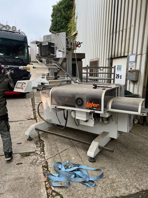 Lafer Cosmic Horizontal flow wrapping machine