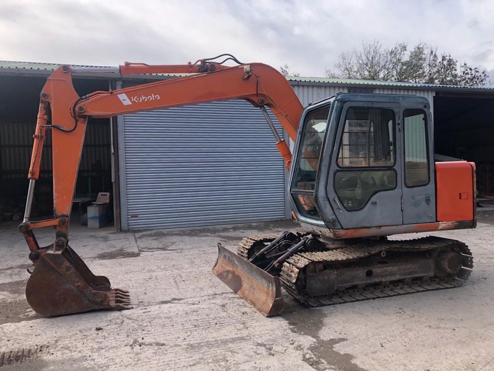 Hitachi EX60-2 Excavator