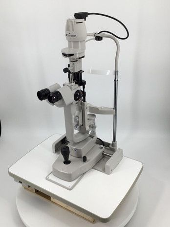 Topcon SL-D701 LED Slit Lamp