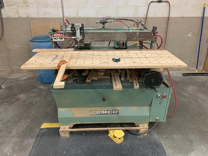 Cemco DOUBLE-SPINDLE HORIZONTAL BORING MACHINE