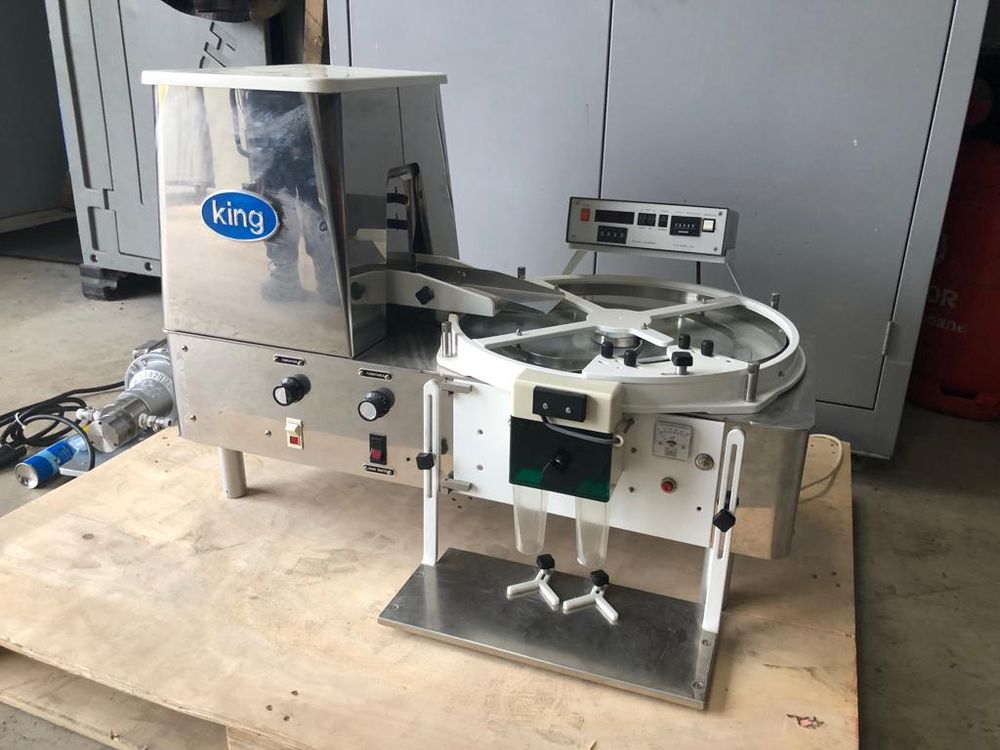 King TB4 Tablet and Capsule Counter