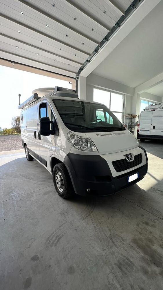 DSNG Peugeuot Vehicle