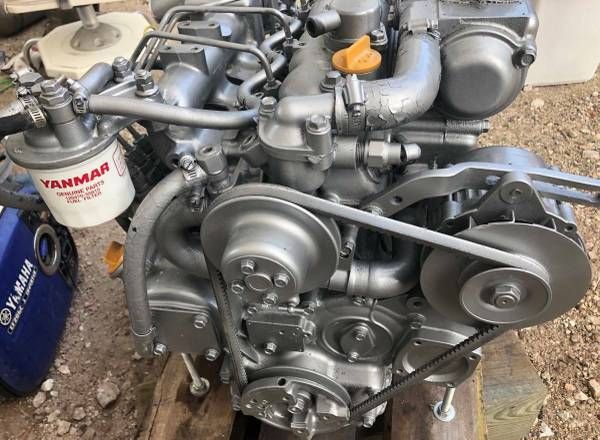 Yanmar 3JH3E Yanmar 3JH3E w 40 HP--TL