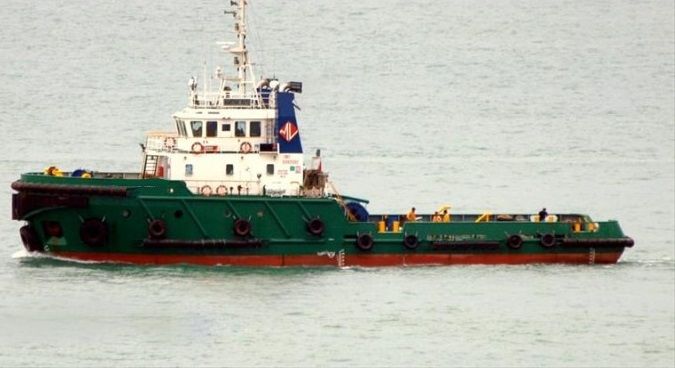 Twin Screw Towing Tugs Bollard Pull (t): 45