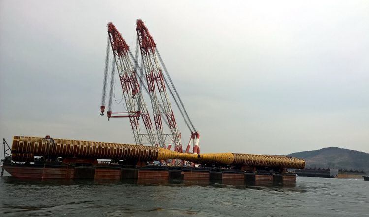 Size: 400’ x 120’ x 25’ Type: Deck Cargo / Ballast Tank Barge / Fuel ...