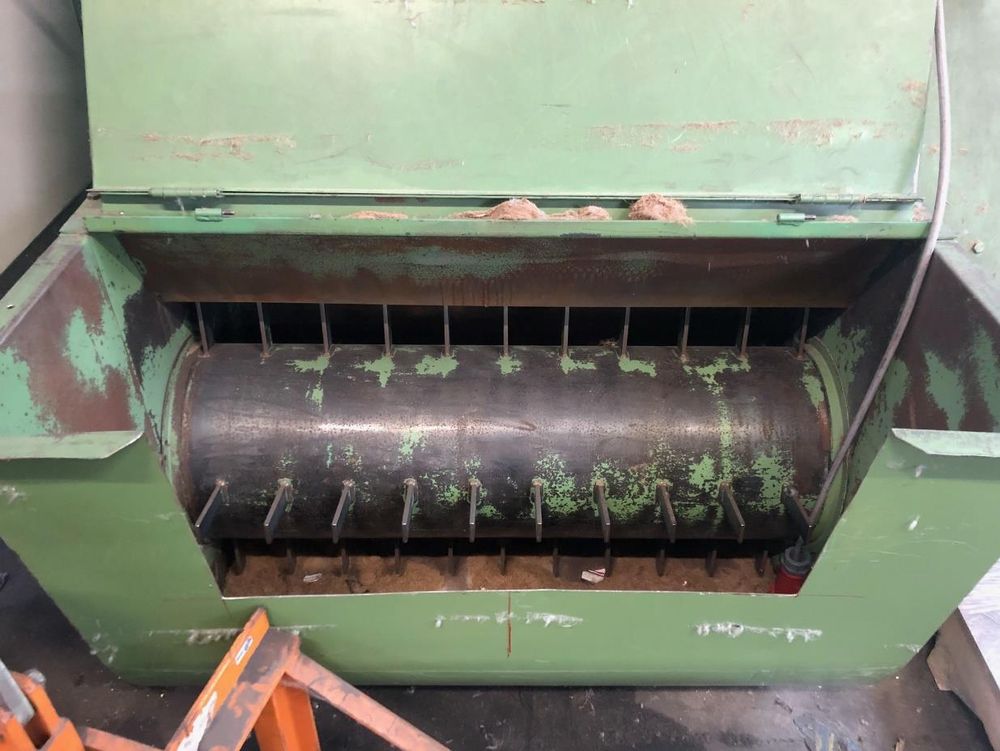 2 Hergeth step cleaners, each machine is available separately