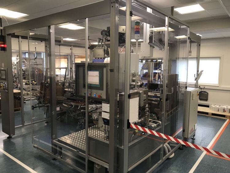 Pester EVP2 Compact bundler case packer and palletizer