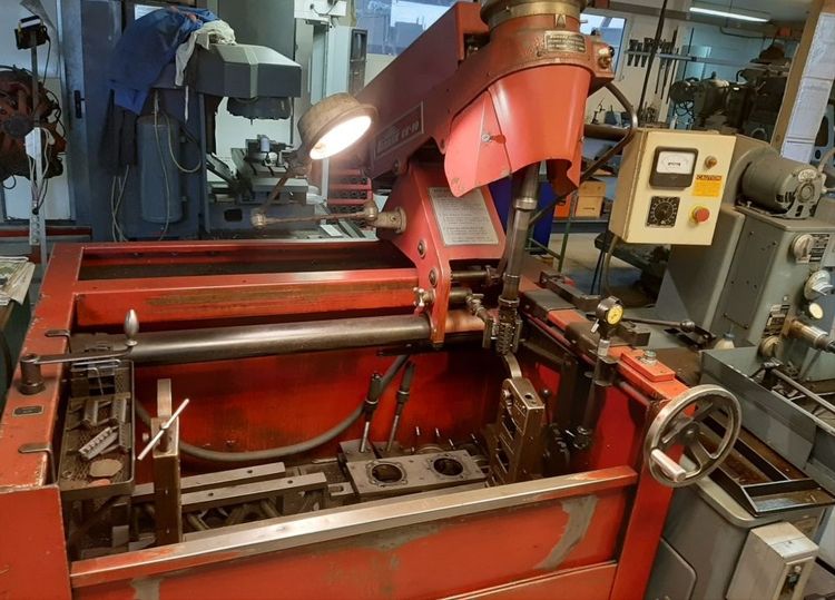 3 Berco, Sunnen Engine machining machines / cylinder head grinding