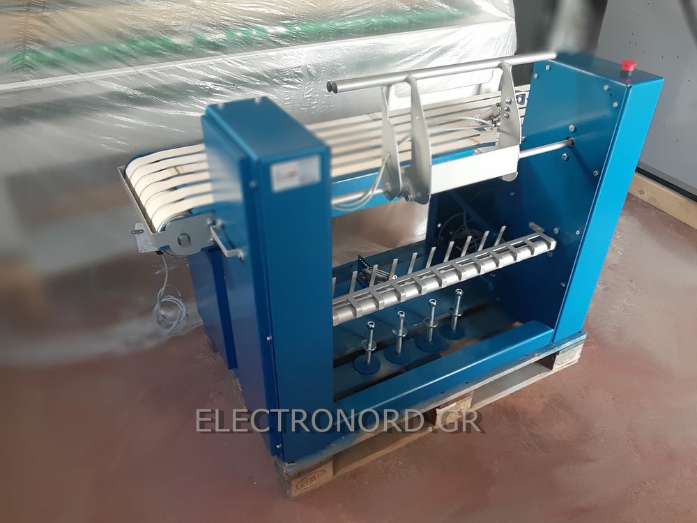 Stacker by ELECTRONORD O.E Linen sheet stacker