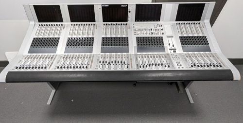 Studer Vista 8 Digital audio console