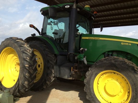 John Deere 8295R Tractor