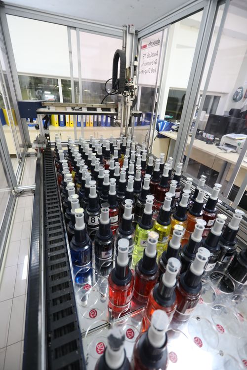 Datacolor AUTOLAB TF-160 AUTOMATIC DYE PIPETTING MACHINE