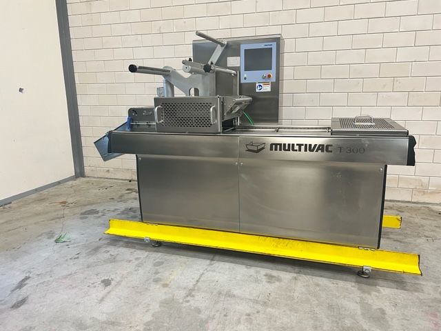 Multivac T300 Automatic Traysealer