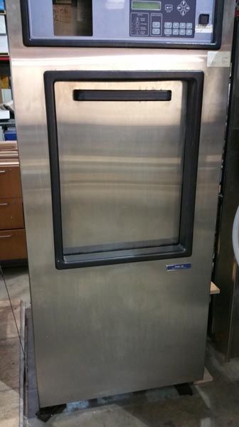 Castle, Getinge 22LS Gravity Steam Sterilizer