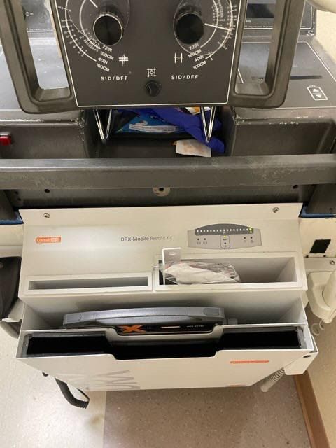 GE AMX 4 Portable Xray