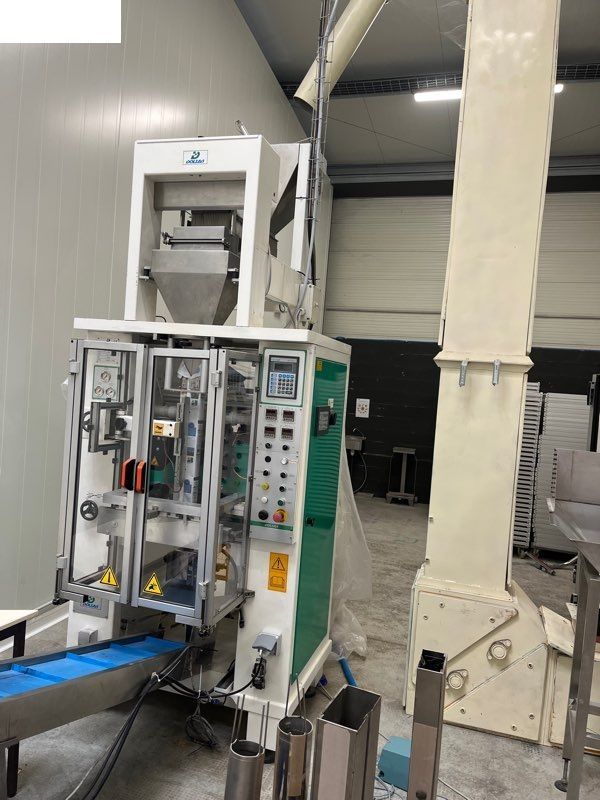 Dolzan Automatic pasta flour bagging machine
