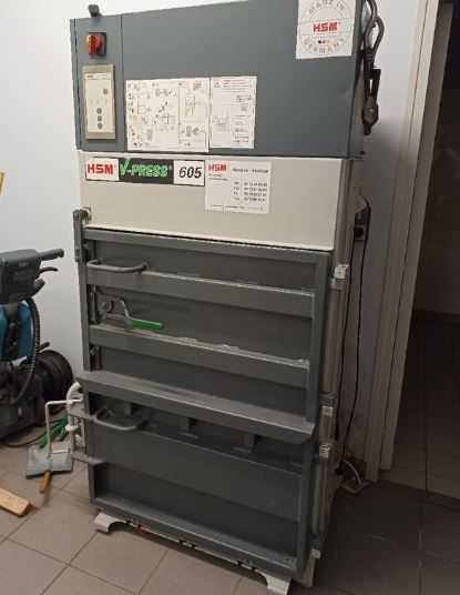 HSM V-Press 605 cardboard baler
