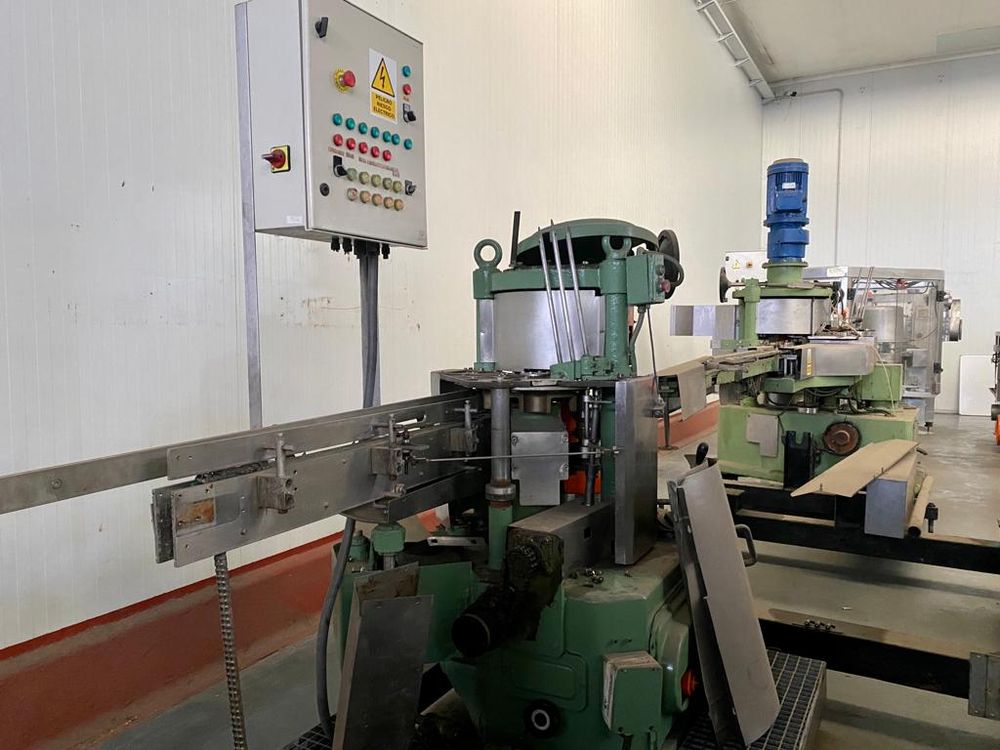 Comaco AGM4 Can Seamer