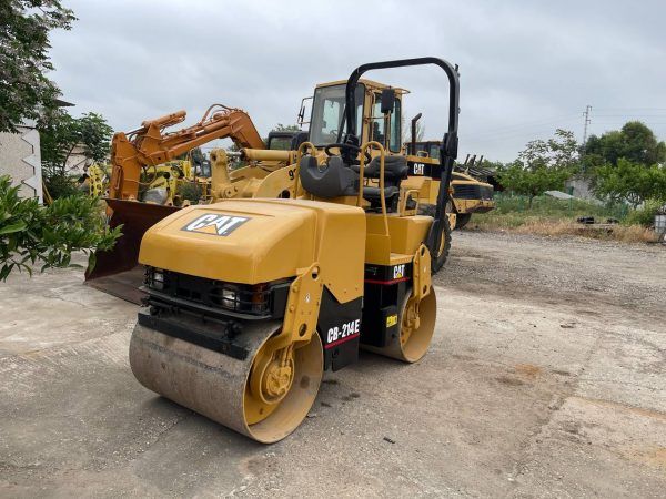 Caterpillar CB-214E