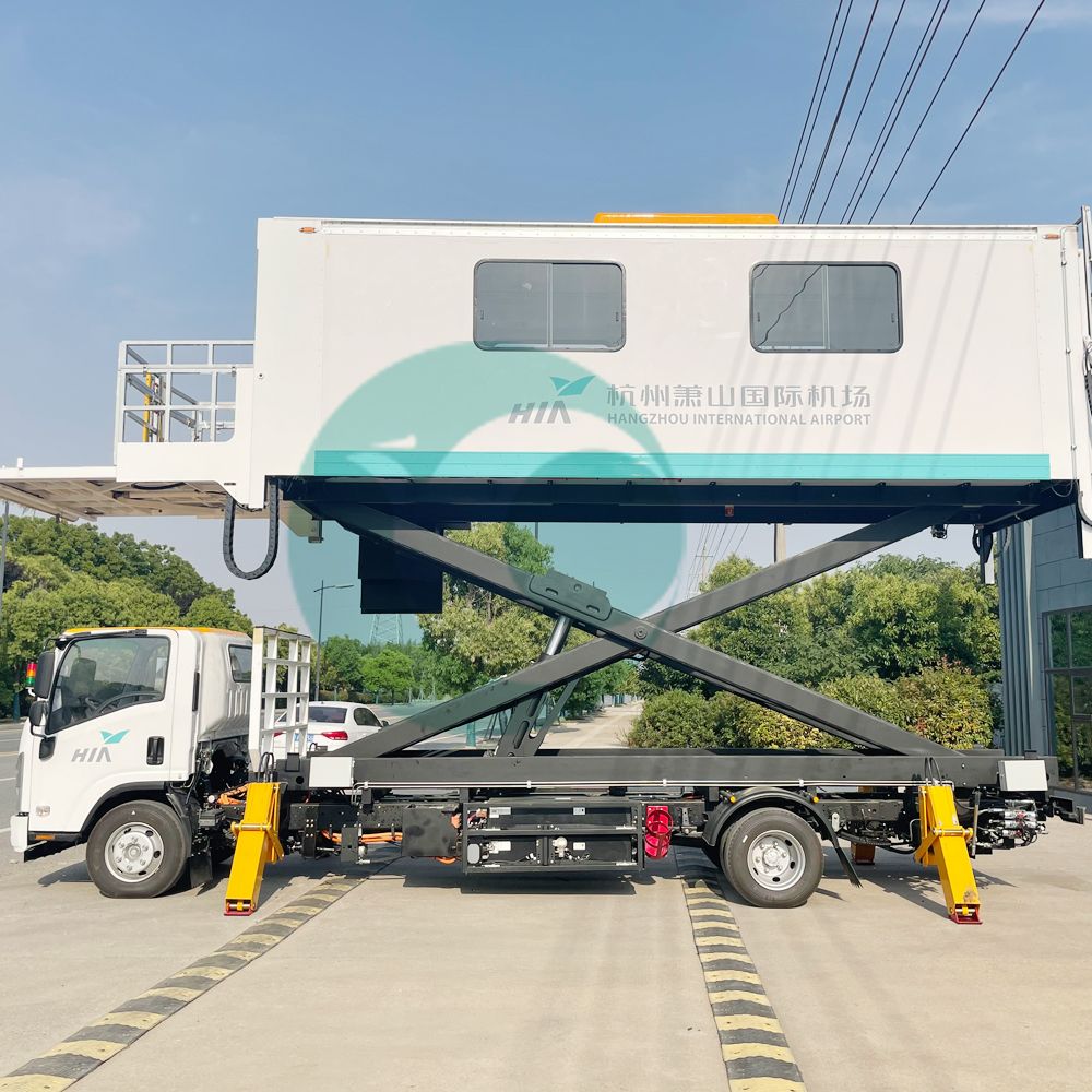 Self-propelled ambulift WTJ5100JCRE