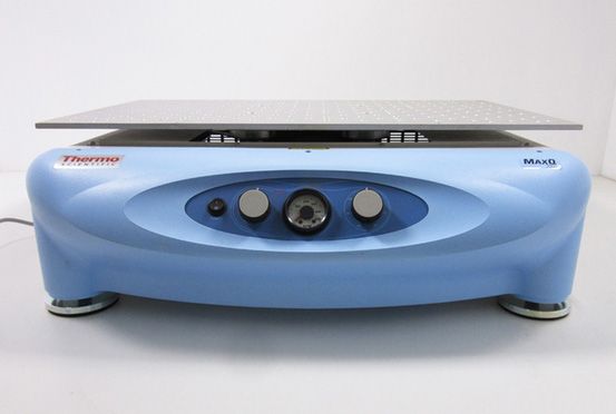 Thermo MaxQ 3000 Orbital Shaker