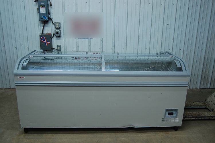 AHT Manhattan 210, Sliding Glass Top Island Freezer Merchandiser ...