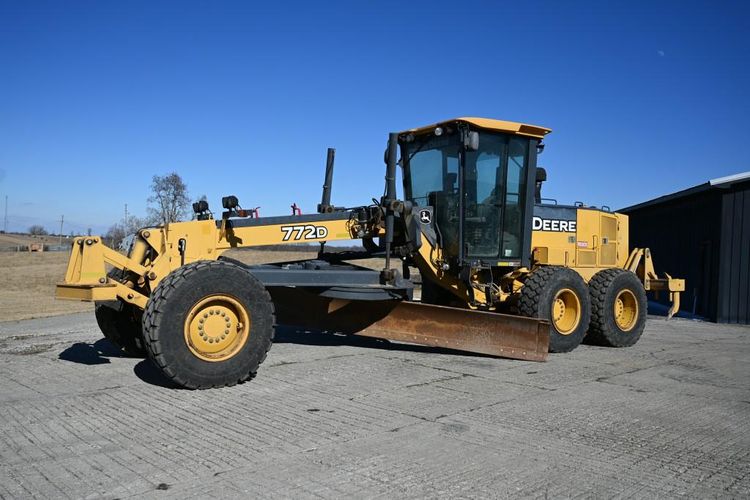 John Deere 772D Motor Graders