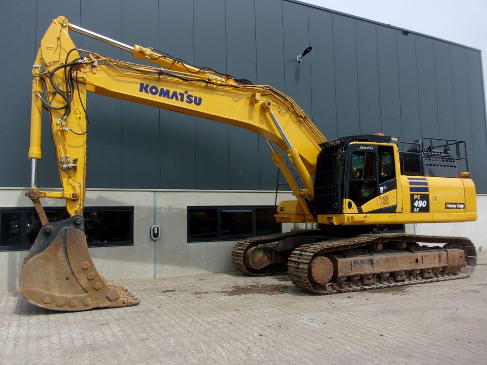 Komatsu PC490LC-11 Tracked Excavator