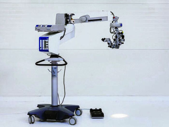 Carl Zeiss Visu 200 Operative Microscope