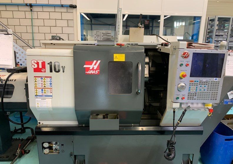 Haas CNC Control Variable Speed ST-10Y 2 Axis
